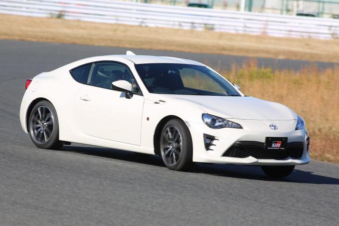 FF・FR・MR・RR・4WDなどクルマ好きがこだわる駆動方式によるメリット・デメリットとは | 自動車情報・ニュース WEB CARTOP