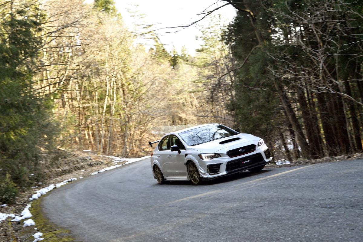 WEB CARTOP編集部の乾ひかりがSUBARU「S209」に試乗 | 自動車情報・ニュース WEB CARTOP