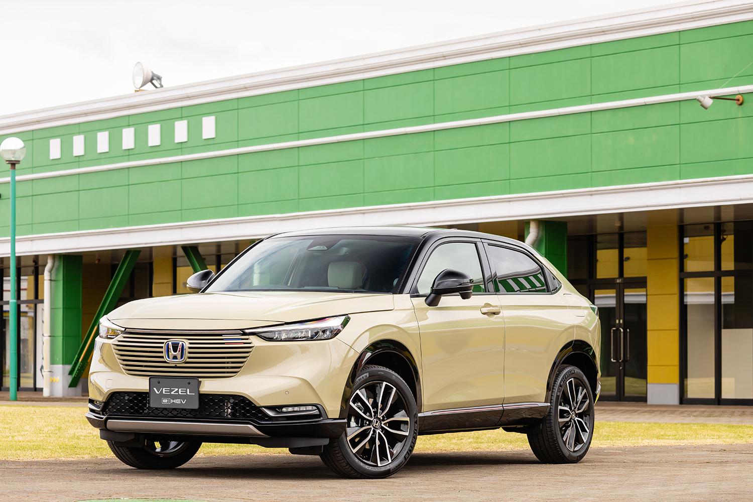 納期1年待ちのヴェゼル「 e:HEV PLaY」は装備も省かれ割高！ 大本命は「e:HEV Z」だった | 自動車情報・ニュース WEB CARTOP