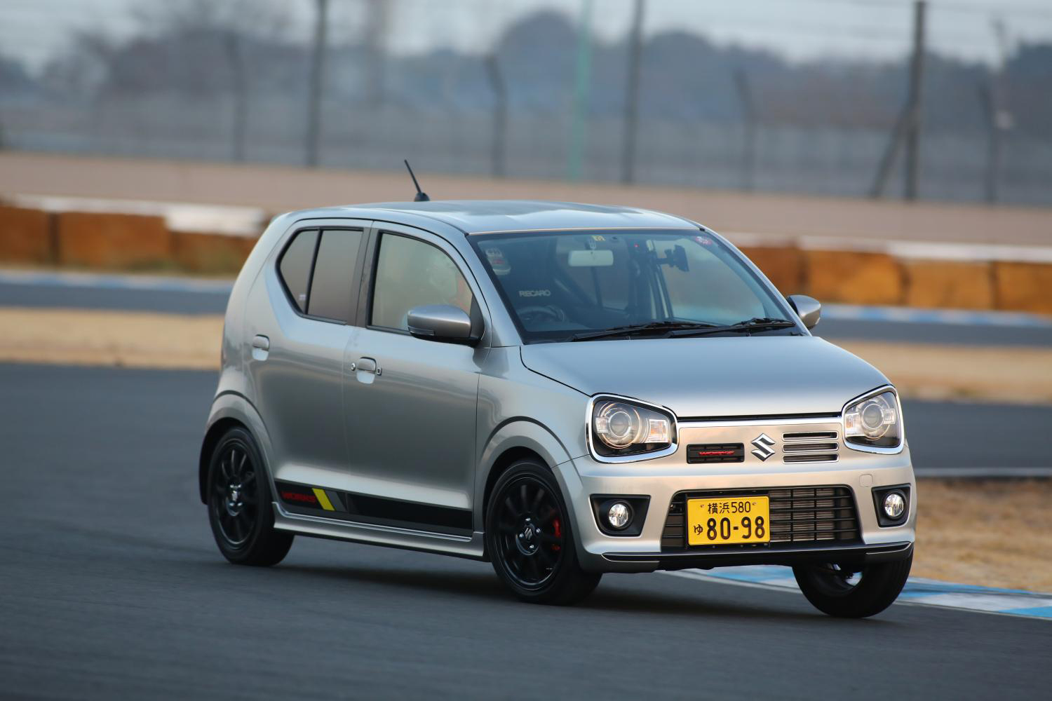 「速くて危ないクルマ」は思い込み！ 初心者こそスポーツカーに乗るべき理由[写真2] Goo 自動車