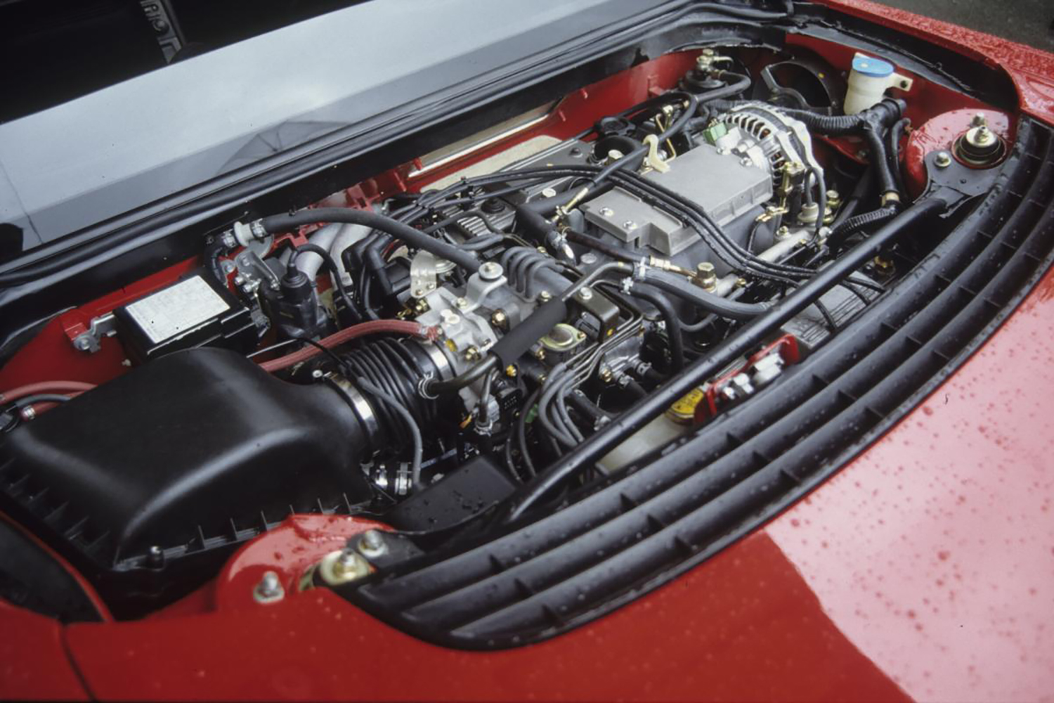 「ターボ vs DOHC」戦争時代にNAで勝負！ 圧倒的なパワーを実現したホンダのエンジンがスゴかった | 自動車情報・ニュース WEB ...