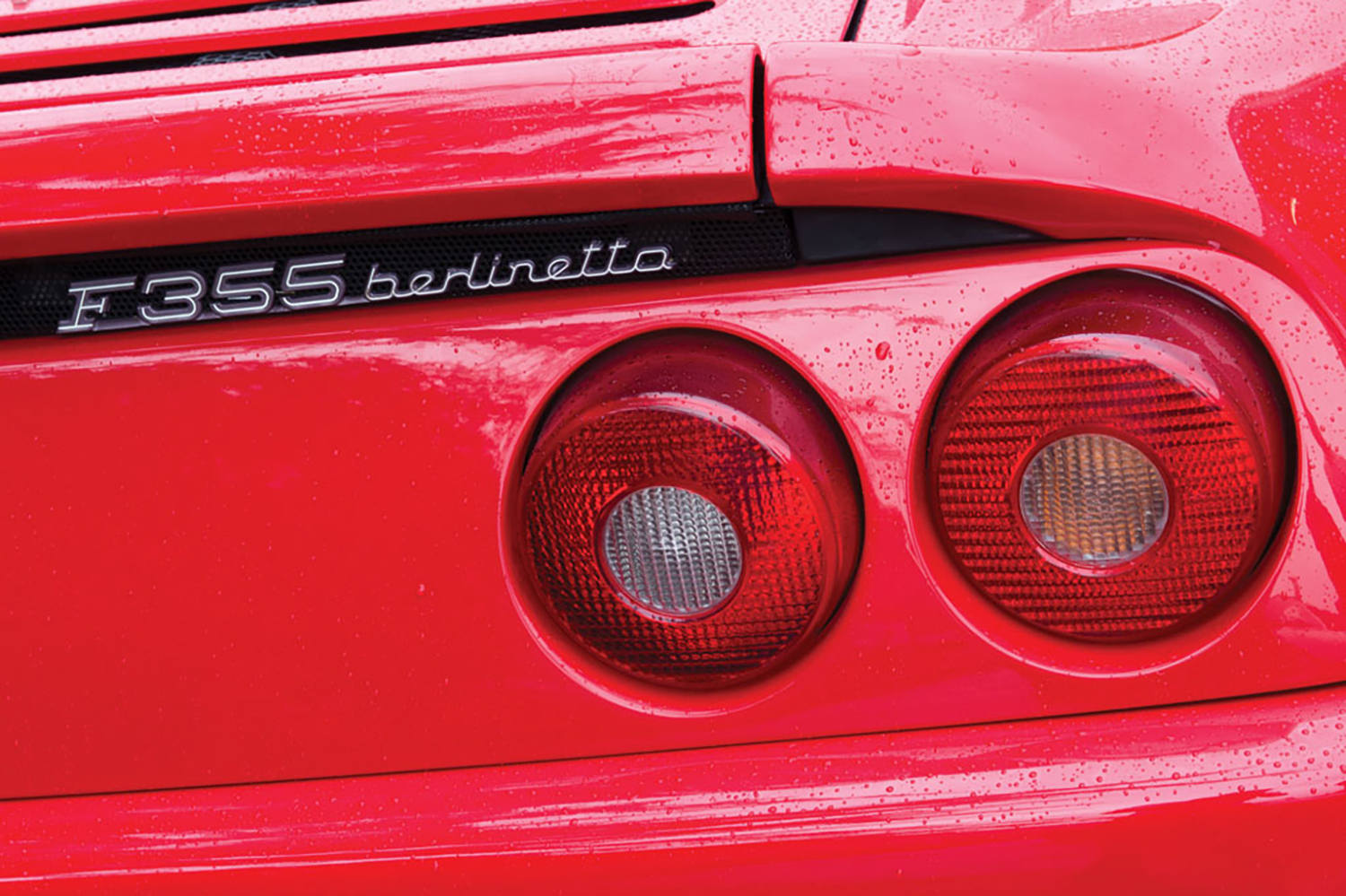 スーパーカーとしては凡庸なスタイリングにほどほどのパフォーマンスなのになぜ高い！ もっとも平凡なフェラーリであるF355が愛される理由 | 自動車情報・ニュース WEB CARTOP - 2ページ目