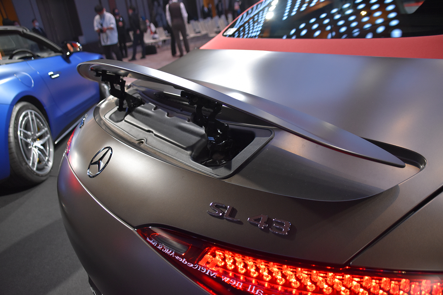 新型メルセデスAMG SLが発売！ 価格は税込み1648万円 | 自動車情報・ニュース WEB CARTOP