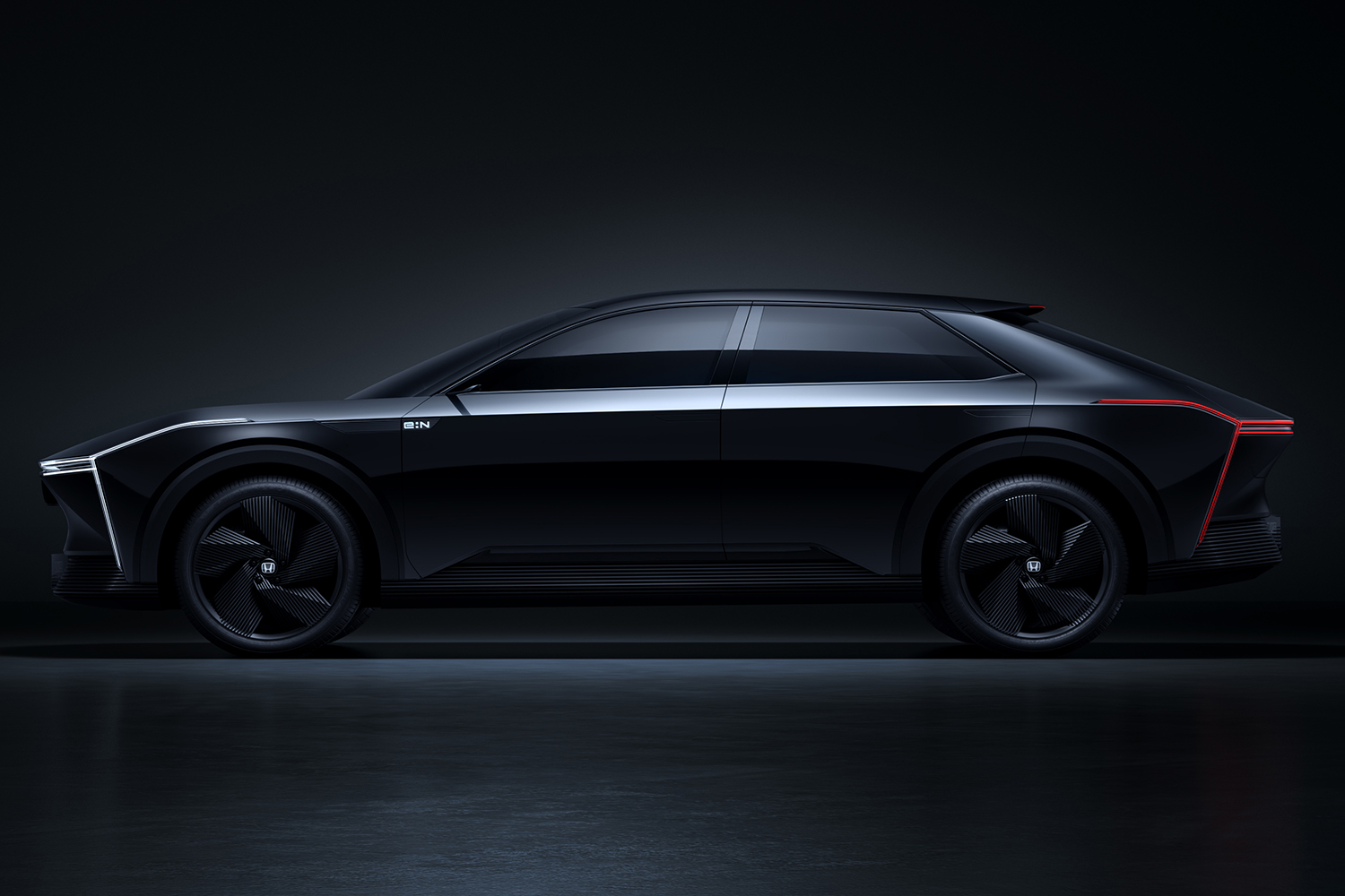 ホンダが新型EVのコンセプトモデル「e:N2 Concept」を世界初公開！ 電動化へ向けた次世代マシンの全容に迫った | 自動車情報・ニュース WEB CARTOP