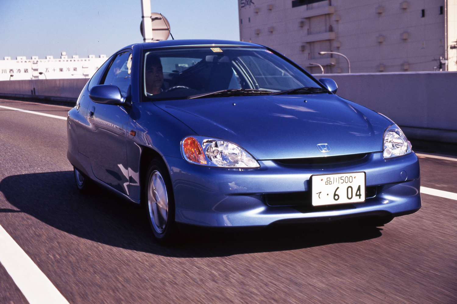 プリウスのライバル「初代インサイト」を振り返る！ カタログ燃費は35km／L | 自動車情報・ニュース WEB CARTOP