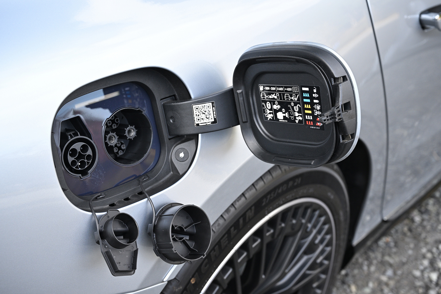 高価なEVやFCVに補助金が出る理由とは？ お金に困っている庶民を救うべきではないのか | 自動車情報・ニュース WEB CARTOP