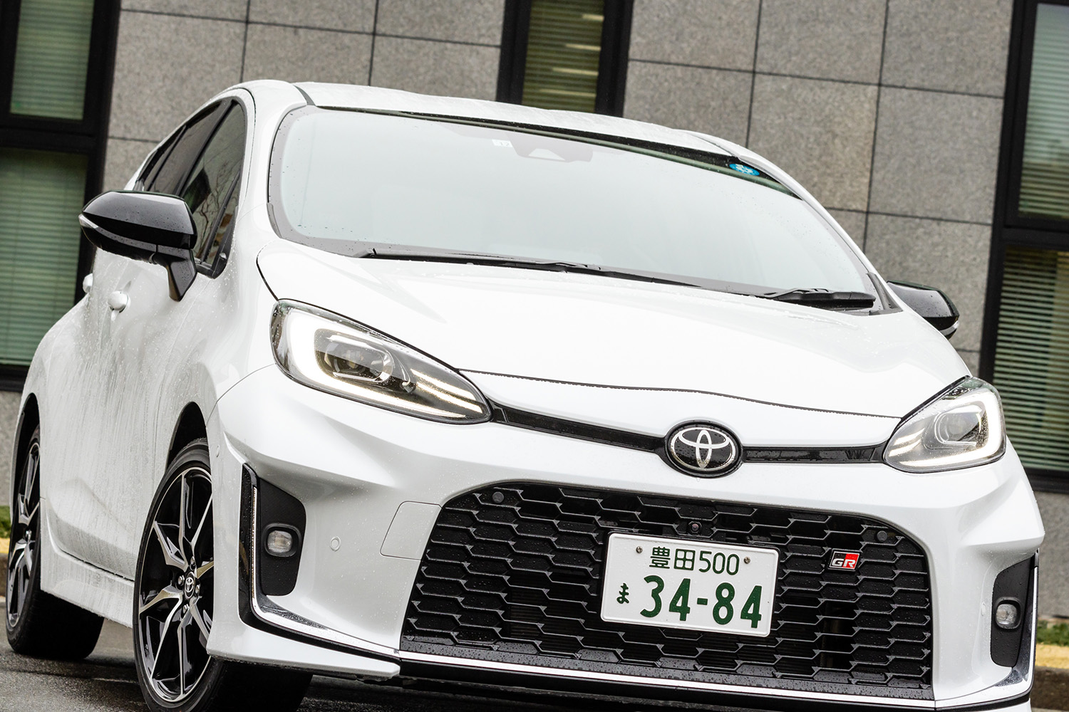 アクアGRスポーツとヤリスクロスGRスポーツに中谷明彦が乗った | 自動車情報・ニュース WEB CARTOP