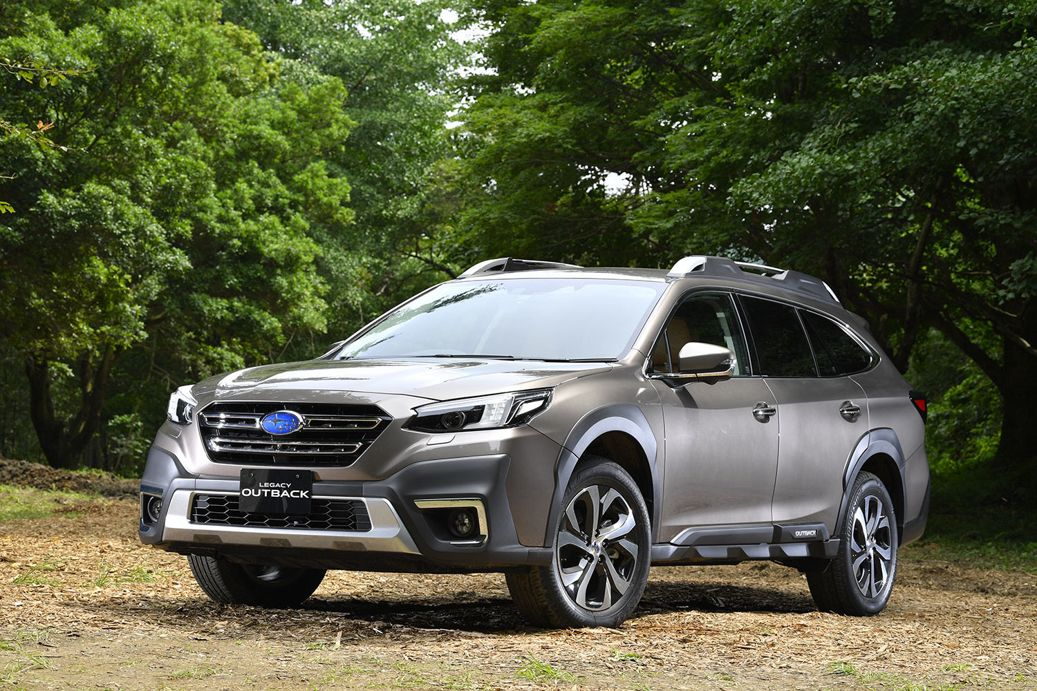 スバル・レガシィアウトバックの魅力とは？ 歴代モデルも紹介 | 自動車情報・ニュース WEB CARTOP