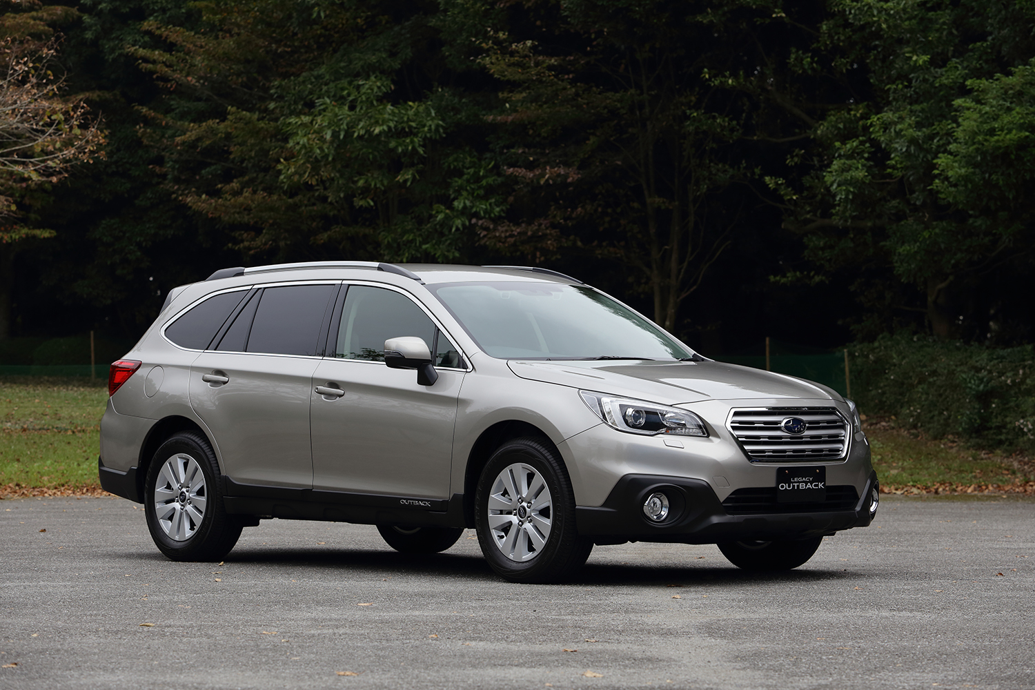 スバル・レガシィアウトバックの魅力とは？ 歴代モデルも紹介 | 自動車情報・ニュース WEB CARTOP - 2ページ目