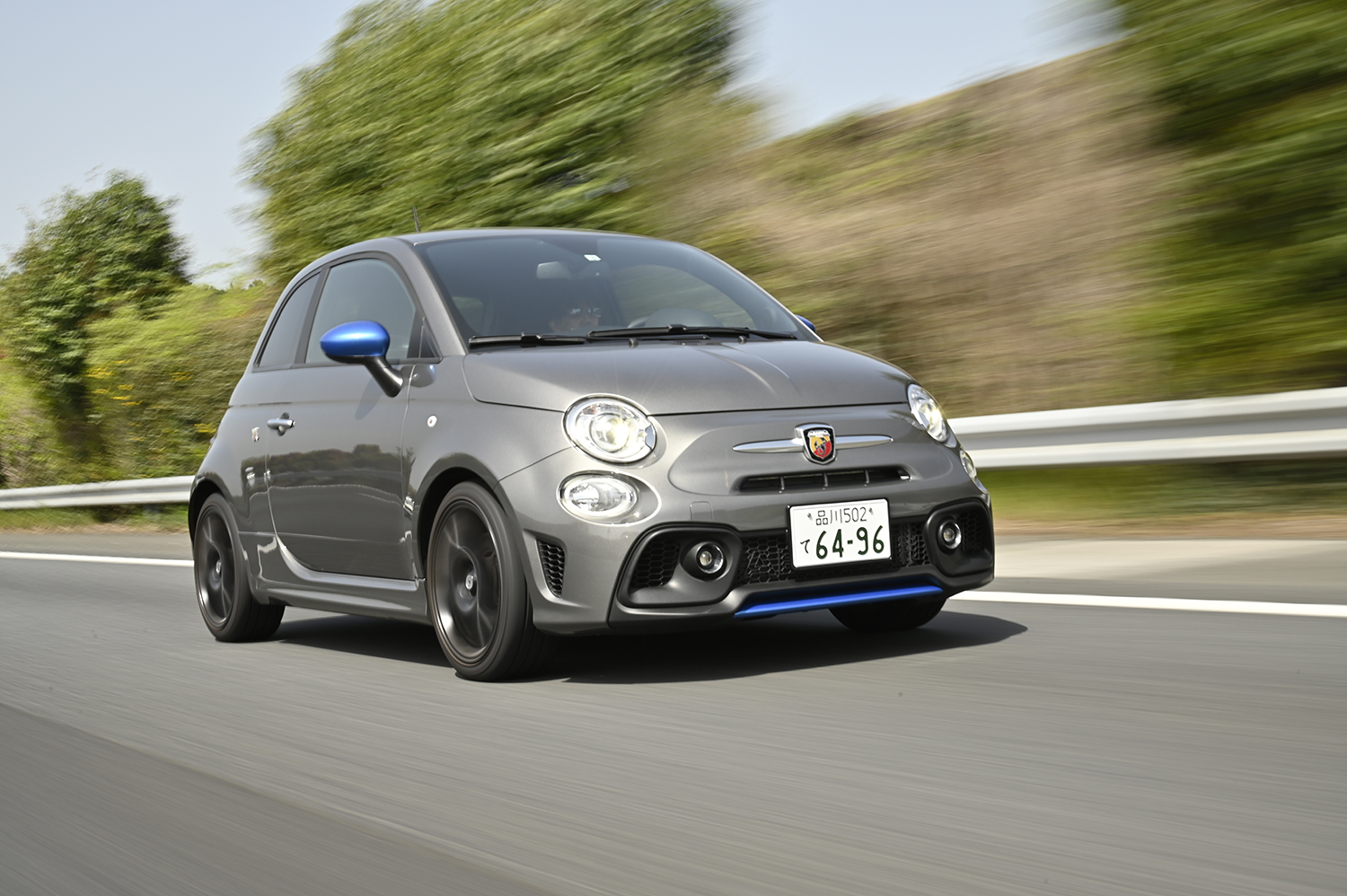 F595はエントリーモデルでも生粋のアバルトだった | 自動車情報・ニュース WEB CARTOP