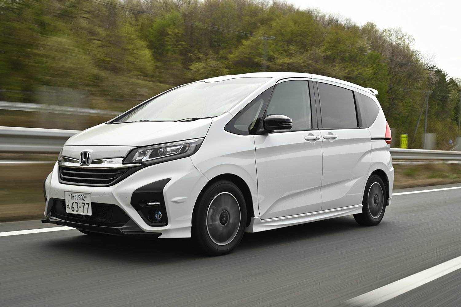 フリード・モデューロXの実力を350km高速長距離移動でで確認！ | 自動車情報・ニュース WEB CARTOP