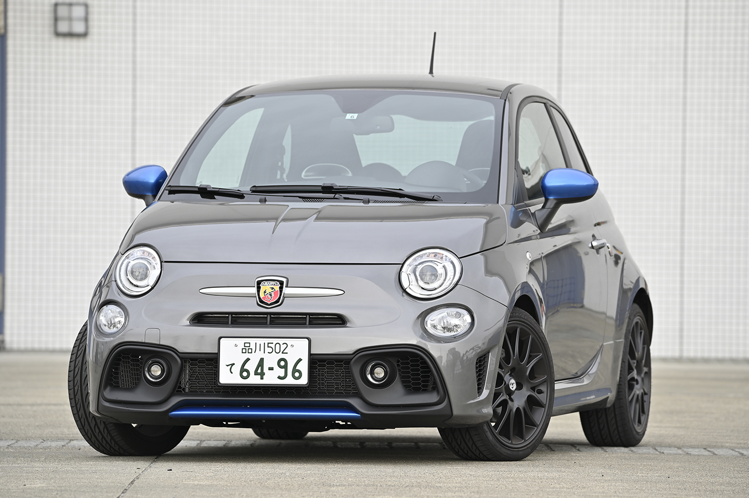 F595はエントリーモデルでも生粋のアバルトだった | 自動車情報・ニュース WEB CARTOP