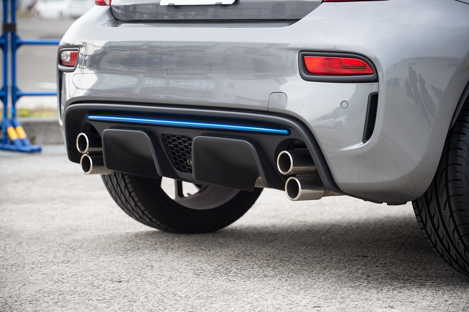 F595はエントリーモデルでも生粋のアバルトだった | 自動車情報・ニュース WEB CARTOP