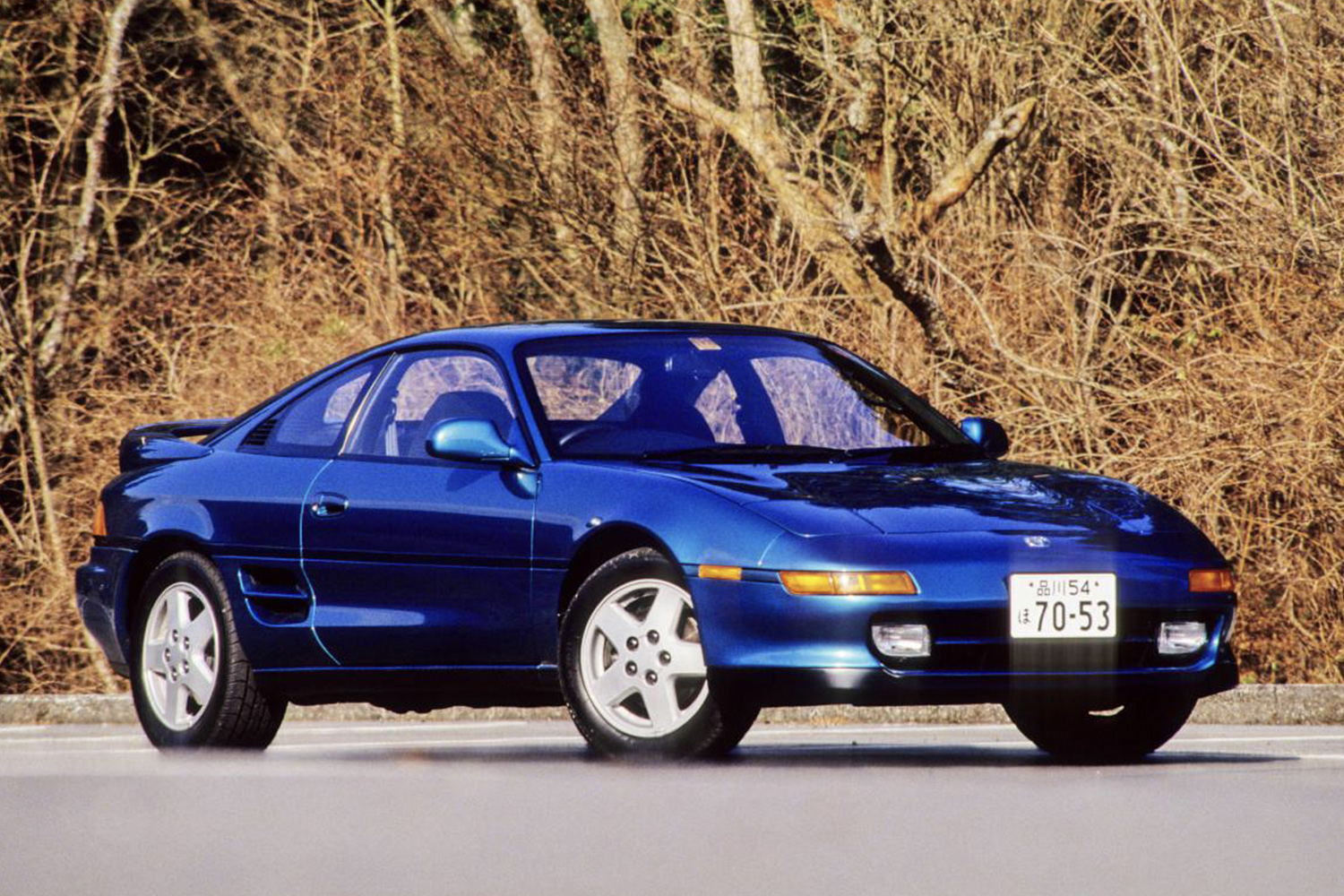 トヨタ「MR2」は庶民に夢を与えた偉大なるスポーツカー！ 国産車初の量産ミッドシップマシンを振り返る | 自動車情報・ニュース WEB CARTOP - 2ページ目