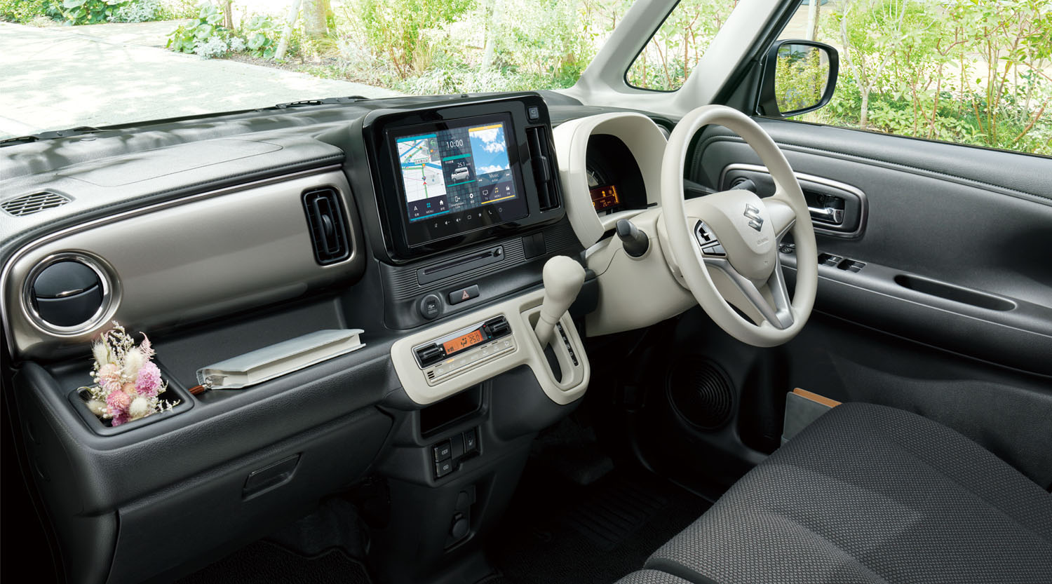 スズキ「ワゴンR スマイル」を一部仕様変更し特別仕様車を設定！ ユーザーフレンドリーな軽自動車がより魅力度アップ| 自動車情報・ニュース ...