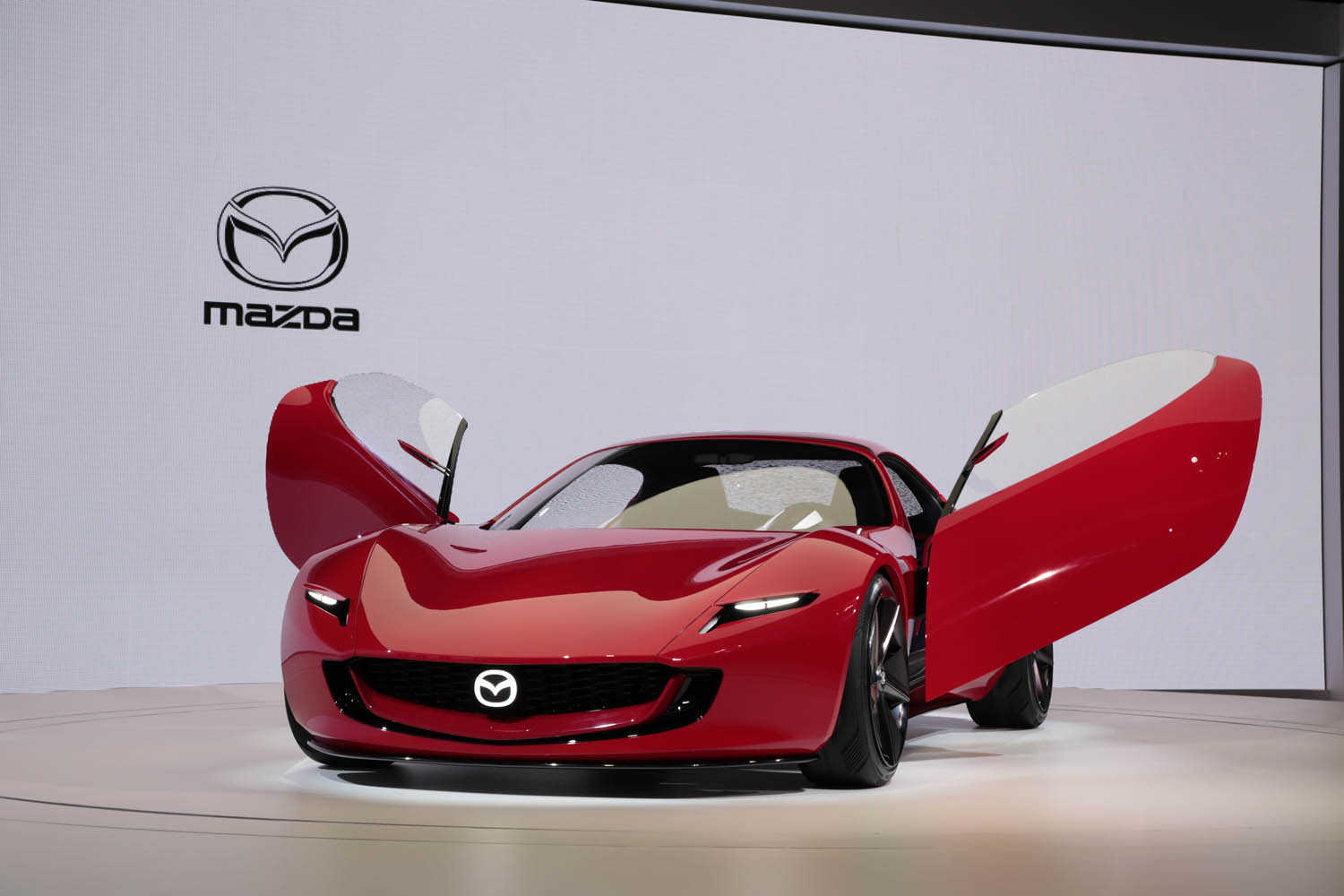 マツダのコンセプトカー「アイコニック SP」について関係者に聞いた | 自動車情報・ニュース WEB CARTOP - 2ページ目