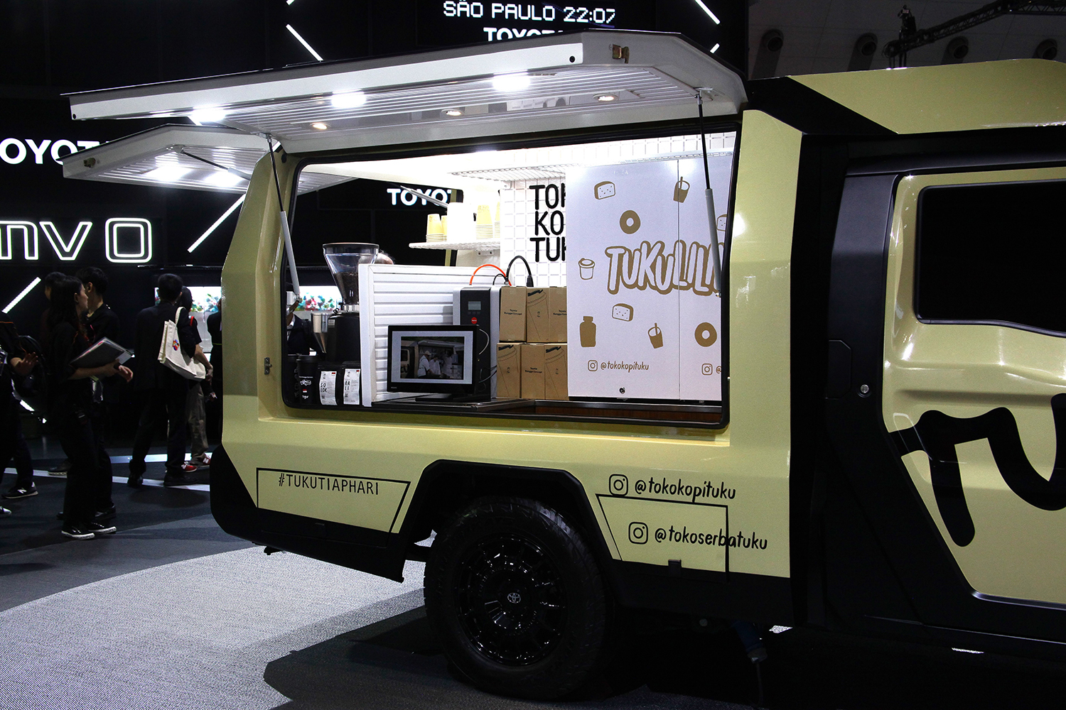 ジャパンモビリティショー2023のトヨタブースに展示される「IMV0」について解説！ | 自動車情報・ニュース WEB CARTOP