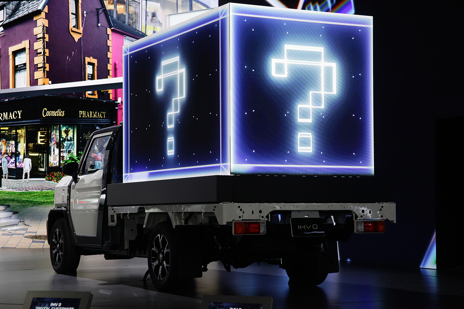 ジャパンモビリティショー2023のトヨタブースに展示される「IMV0」について解説！ | 自動車情報・ニュース WEB CARTOP