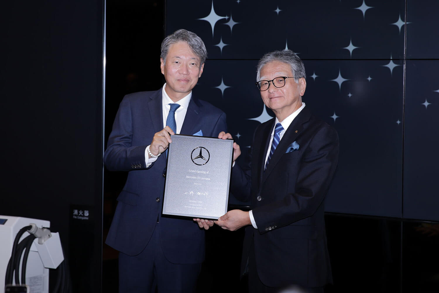 メルセデス・ベンツのEV専門店「メルセデス EQ 青山」はヤナセが持つ全ノウハウを投入したEV最前線基地だ | 自動車情報・ニュース WEB CARTOP