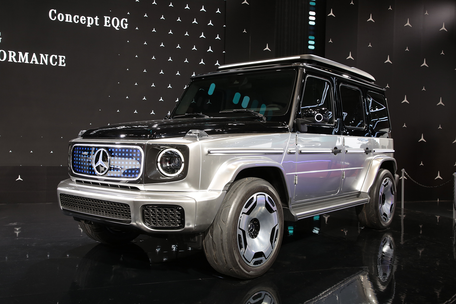 EQGはBEVになってもやっぱり「Gクラス」！ バカッ速のPHEV化した「AMG C63」も注目必至 | 自動車情報・ニュース WEB CARTOP