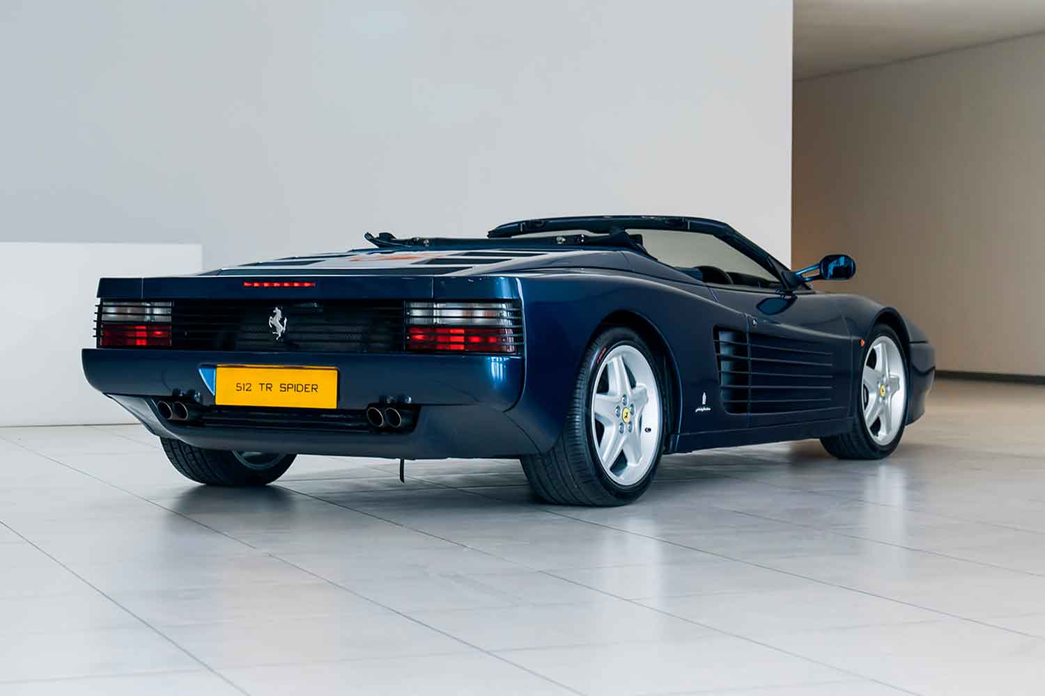 スパイダーが3台だけ存在していたフェラーリ512TR！ その価値は驚きの4億円オーバーだった | 自動車情報・ニュース WEB CARTOP ...