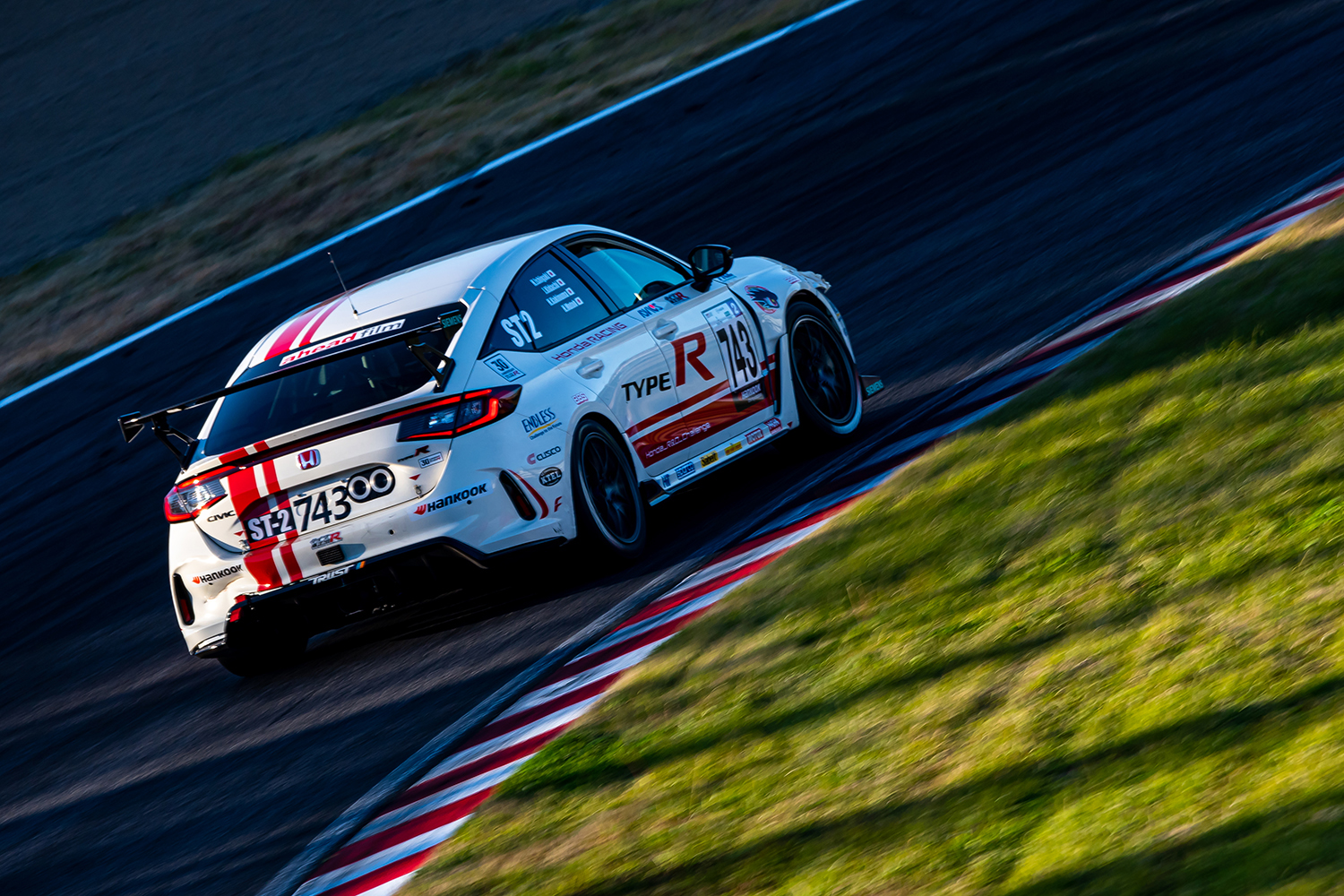 ホンダ社員有志によるプライベートチーム「HRDC」が2024シーズンもスーパー耐久シリーズST-2クラスにシビックタイプRで参戦表明 ...