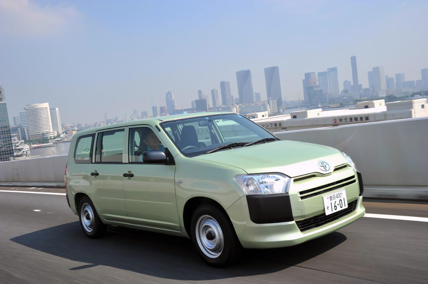 レプリカの車両やホンモノの働くクルマはどれなら一般人が乗ってもセーフ？ パトカーや消防車、路線バスは買うことができるのか調べてみ | 自動車情報・ニュース WEB CARTOP - 2ページ目