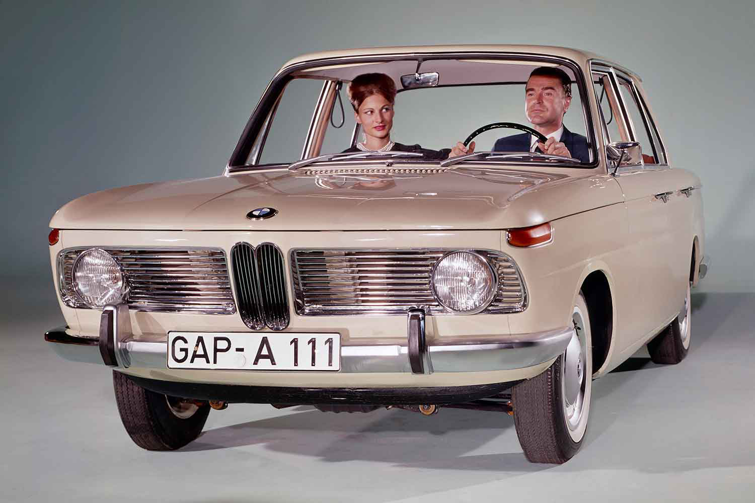 BMW ビジョンノイエクラッセにSUVモデルを追加！ デザインの専門家が多方面で評価した | 自動車情報・ニュース WEB CARTOP