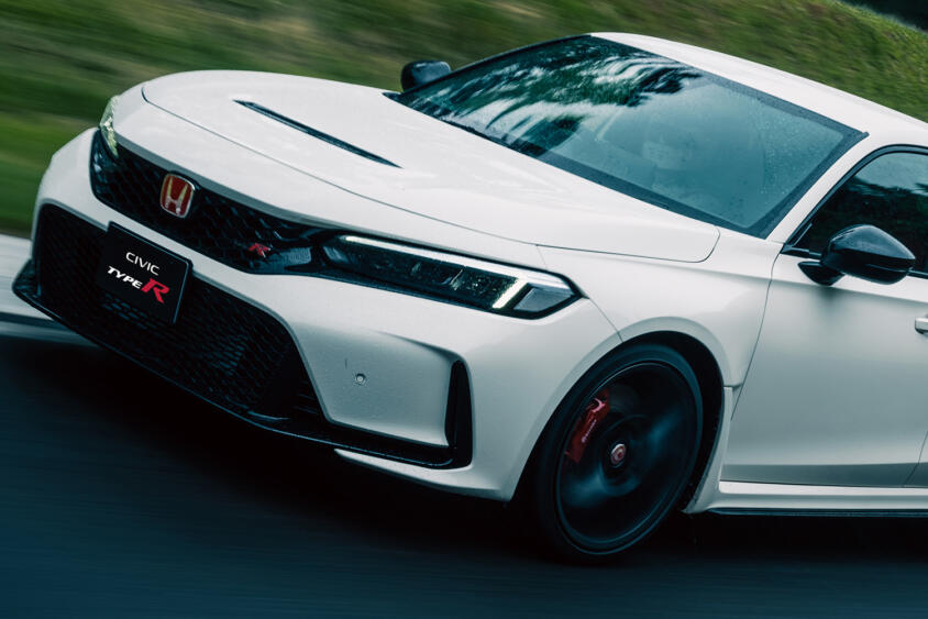 FFとFRはどっちが速い？ 4WDは安定する？ 駆動方式の違いは一般人でもわかるのか | 自動車情報・ニュース WEB CARTOP