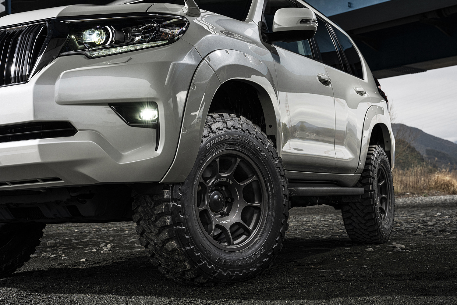 RAYSよりZE40Xが誕生！ 4WDユーザーに捧ぐ軽量・高剛性の新作鍛造ホイールを見逃すな！ | 自動車情報・ニュース WEB CARTOP