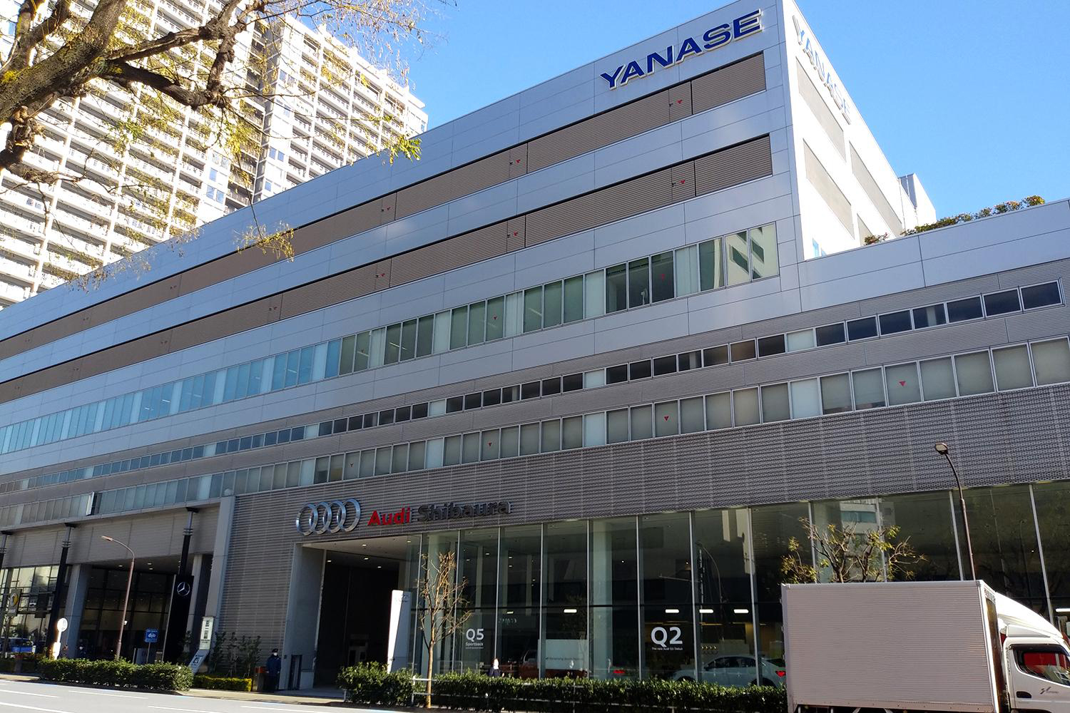 「YANASE」のステッカーには深い意味が込められている！ ただのステッカーではないその秘密とは | 自動車情報・ニュース WEB CARTOP